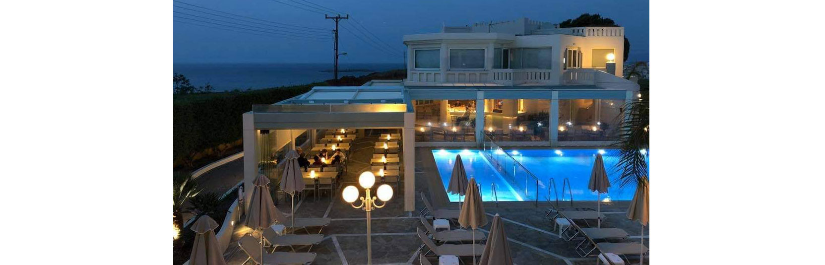 Sigmaglass. πτυσσόμενα Κρύσταλλα, Ανοιγόμενες Οροφές-Αίθρια, Pergotenta ...